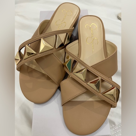 Jessica Simpson | Shoes | New Jessica Simpson Tan Sandals With Gold ...